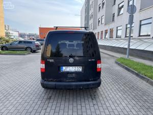 Black Volkswagen Caddy 2009 in Vilnius, with an engine capacity of 2.00 L and mileage of 300 thousand km for 1800 €, photo 7 on AUTOMOTO.COM.LV