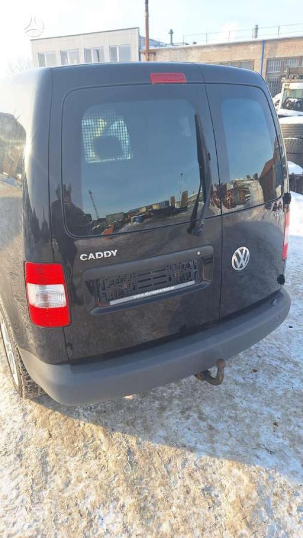 Black Volkswagen Caddy 2010 in Taurage, with an engine capacity of 1.90 L and mileage of 139 thousand km for 8850 €, photo 4 on AUTOMOTO.COM.LV