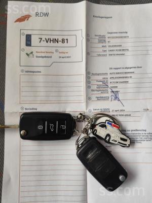 Melns Volkswagen Caddy 2010 Ogre, ar dzinēja tilpumu 1.90 L un nobraukumu 0 tūkst. km par 3750 €, foto 5 vietnē AUTOMOTO.COM.LV