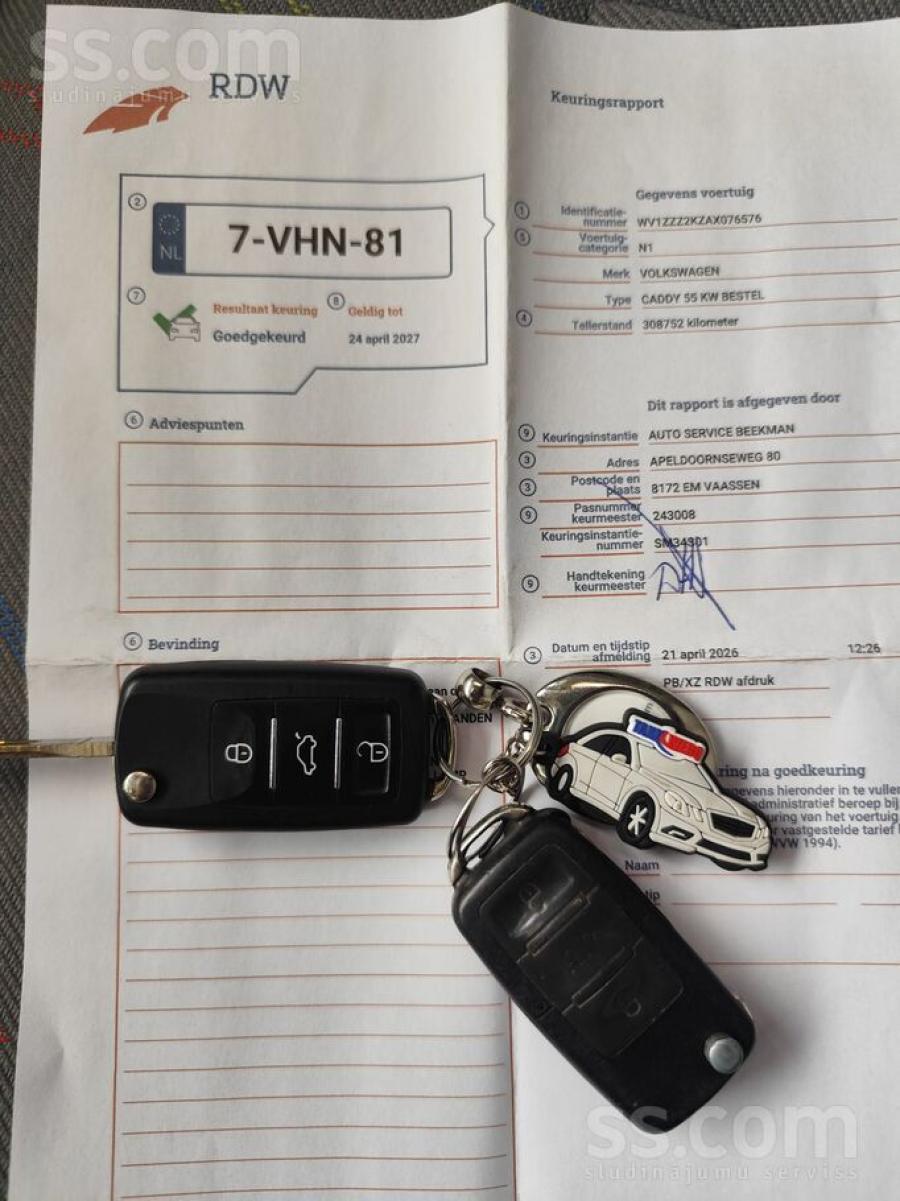 Melns Volkswagen Caddy 2010 Ogre, ar dzinēja tilpumu 1.90 L un nobraukumu 0 tūkst. km par 3750 €, foto 5 vietnē AUTOMOTO.COM.LV