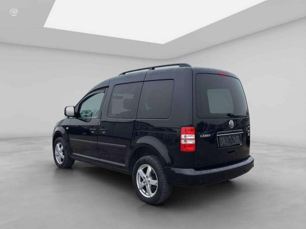Melns Volkswagen Caddy 2010 Kauņa, ar dzinēja tilpumu 1.60 L un nobraukumu 247 tūkst. km par 6590 €, foto 4 vietnē AUTOMOTO.COM.LV