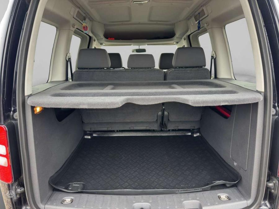 Melns Volkswagen Caddy 2010 Kauņa, ar dzinēja tilpumu 1.60 L un nobraukumu 247 tūkst. km par 6590 €, foto 20 vietnē AUTOMOTO.COM.LV