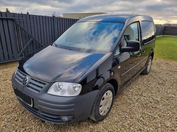 Black Volkswagen Caddy 2011 in Mazeikiai, with an engine capacity of 2.00 L and mileage of 206 thousand km for 5000 €, photo 2 on AUTOMOTO.COM.LV