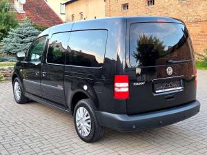 Black Volkswagen Caddy 2011 in Vilnius, with an engine capacity of 1.60 L and mileage of 283 thousand km for 6999 €, photo 5 on AUTOMOTO.COM.LV