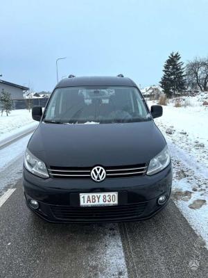 Black Volkswagen Caddy 2011 in Ukmerge, with an engine capacity of 1.60 L and mileage of 173 thousand km for 5550 €, photo 4 on AUTOMOTO.COM.LV