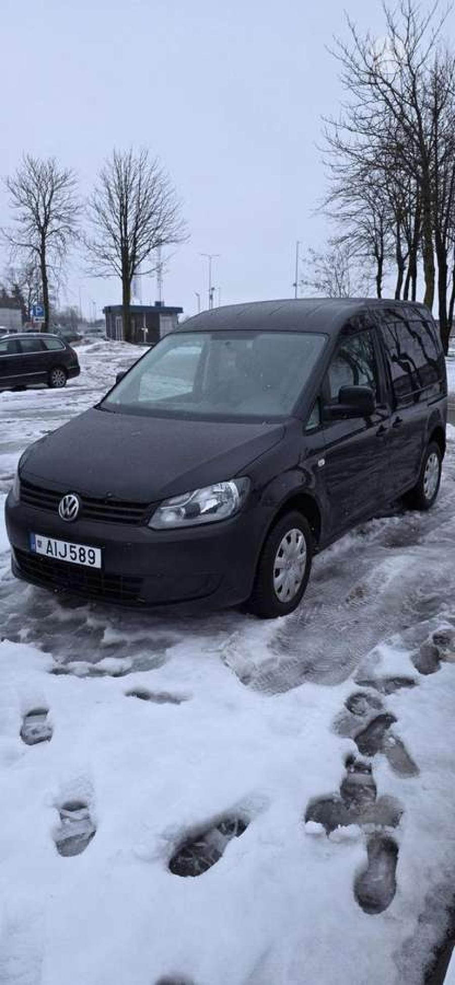 Black Volkswagen Caddy 2011 in Klaipeda, with an engine capacity of 1.60 L and mileage of 244 thousand km for 6250 €, photo 1 on AUTOMOTO.COM.LV