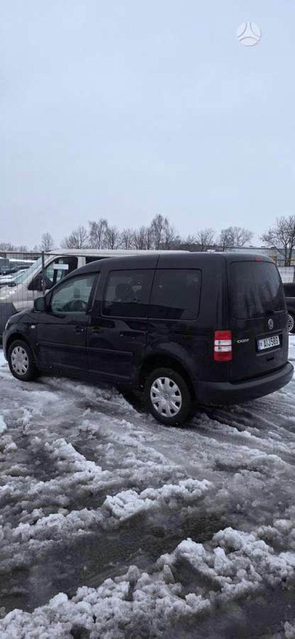 Melns Volkswagen Caddy 2011 Klaipėda, ar dzinēja tilpumu 1.60 L un nobraukumu 244 tūkst. km par 6250 €, foto 2 vietnē AUTOMOTO.COM.LV