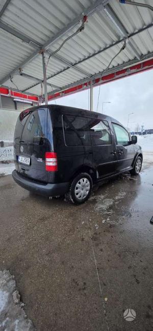 Black Volkswagen Caddy 2011 in Klaipeda, with an engine capacity of 1.60 L and mileage of 244 thousand km for 6250 €, photo 7 on AUTOMOTO.COM.LV