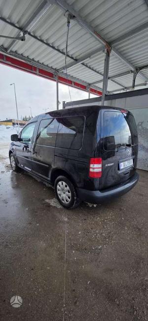 Black Volkswagen Caddy 2011 in Klaipeda, with an engine capacity of 1.60 L and mileage of 244 thousand km for 6250 €, photo 8 on AUTOMOTO.COM.LV