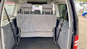 Black Volkswagen Caddy 2011 in Marijampole, with an engine capacity of 1.97 L and mileage of 325 thousand km for 6900 €, photo 15 on AUTOMOTO.COM.LV