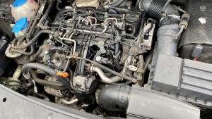 Black Volkswagen Caddy 2011 in Marijampole, with an engine capacity of 1.97 L and mileage of 325 thousand km for 6900 €, photo 23 on AUTOMOTO.COM.LV