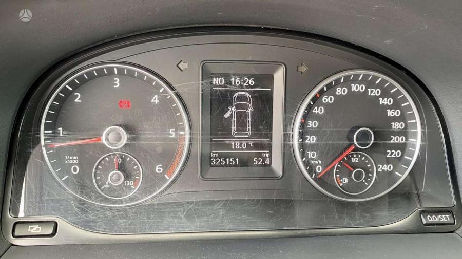 Melns Volkswagen Caddy 2011 Marijampole, ar dzinēja tilpumu 1.97 L un nobraukumu 325 tūkst. km par 6800 €, foto 22 vietnē AUTOMOTO.COM.LV