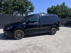 Melns Volkswagen Caddy 2011 Viļņa, ar dzinēja tilpumu 1.60 L un nobraukumu 388 tūkst. km par 7000 €, foto 4 vietnē AUTOMOTO.COM.LV