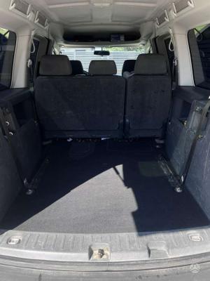 Melns Volkswagen Caddy 2011 Viļņa, ar dzinēja tilpumu 1.60 L un nobraukumu 388 tūkst. km par 7000 €, foto 18 vietnē AUTOMOTO.COM.LV