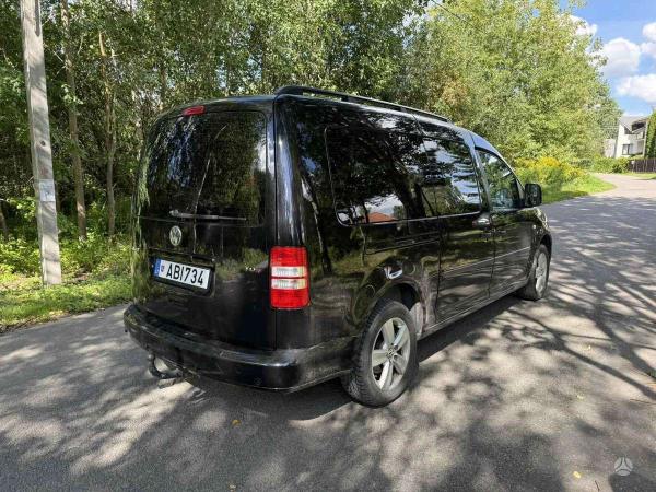 Melns Volkswagen Caddy 2011 Viļņa, ar dzinēja tilpumu 1.60 L un nobraukumu 327 tūkst. km par 5900 €, foto 5 vietnē AUTOMOTO.COM.LV