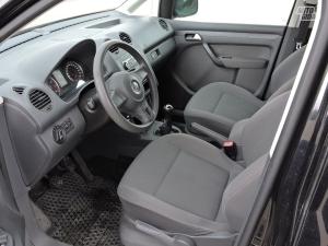 Black Volkswagen Caddy 2011 in Marijampole, with an engine capacity of 1.20 L and mileage of 197 thousand km for 3950 €, photo 8 on AUTOMOTO.COM.LV