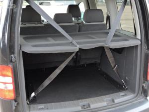 Black Volkswagen Caddy 2011 in Marijampole, with an engine capacity of 1.20 L and mileage of 197 thousand km for 3950 €, photo 16 on AUTOMOTO.COM.LV