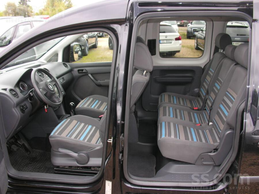 Black Volkswagen Caddy 2012 in Riga, with an engine capacity of 1.60 L and mileage of 267 thousand km for 7500 €, photo 8 on AUTOMOTO.COM.LV