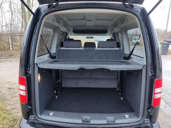 Black Volkswagen Caddy 2012 in Ukmerge, with an engine capacity of 1.60 L and mileage of 250 thousand km for 6900 €, photo 7 on AUTOMOTO.COM.LV