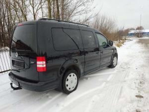Black Volkswagen Caddy 2012 in Ukmerge, with an engine capacity of 1.60 L and mileage of 250 thousand km for 6700 €, photo 4 on AUTOMOTO.COM.LV