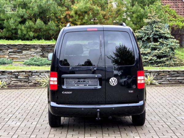 Black Volkswagen Caddy 2012 in Vilnius, with an engine capacity of 1.60 L and mileage of 248 thousand km for 6650 €, photo 7 on AUTOMOTO.COM.LV