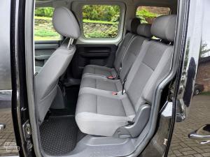Black Volkswagen Caddy 2012 in Vilnius, with an engine capacity of 1.60 L and mileage of 248 thousand km for 6650 €, photo 21 on AUTOMOTO.COM.LV