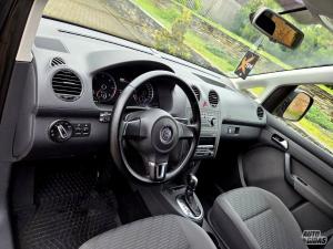 Black Volkswagen Caddy 2012 in Vilnius, with an engine capacity of 1.60 L and mileage of 248 thousand km for 6650 €, photo 26 on AUTOMOTO.COM.LV