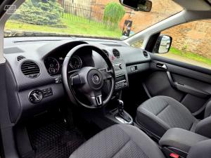 Black Volkswagen Caddy 2012 in Vilnius, with an engine capacity of 1.60 L and mileage of 248 thousand km for 6650 €, photo 30 on AUTOMOTO.COM.LV