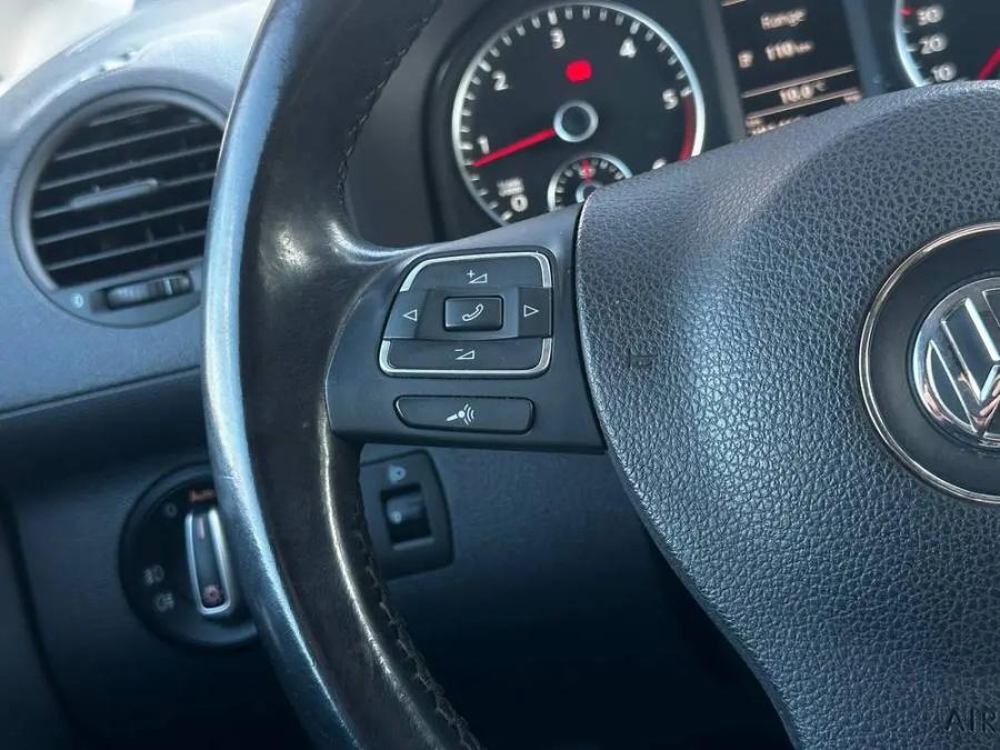 Melns Volkswagen Caddy 2012 Jelgava, ar dzinēja tilpumu 1.60 L un nobraukumu 280 tūkst. km par 6990 €, foto 15 vietnē AUTOMOTO.COM.LV