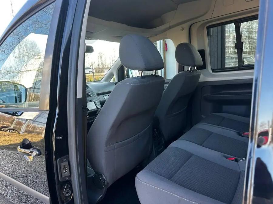 Melns Volkswagen Caddy 2012 Jelgava, ar dzinēja tilpumu 1.60 L un nobraukumu 280 tūkst. km par 6990 €, foto 29 vietnē AUTOMOTO.COM.LV