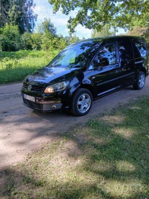 Black Volkswagen Caddy 2012 in Valmiera, with an engine capacity of 2.00 L and mileage of 329 thousand km for 6890 €, photo  on AUTOMOTO.COM.LV
