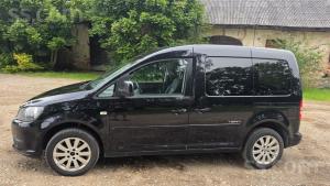Melns Volkswagen Caddy 2012 Valmiera, ar dzinēja tilpumu 1.60 L un nobraukumu 428 tūkst. km par 3950 €, foto 4 vietnē AUTOMOTO.COM.LV