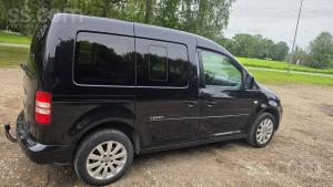 Melns Volkswagen Caddy 2012 Valmiera, ar dzinēja tilpumu 1.60 L un nobraukumu 428 tūkst. km par 3950 €, foto 6 vietnē AUTOMOTO.COM.LV