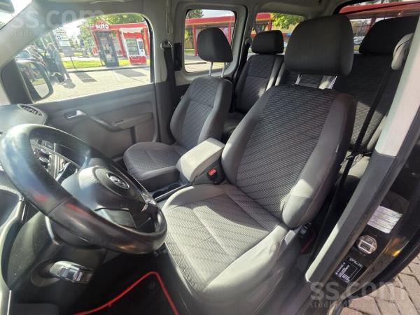 Black Volkswagen Caddy 2012 in Riga, with an engine capacity of 2.00 L and mileage of 0 thousand km for 5900 €, photo 10 on AUTOMOTO.COM.LV