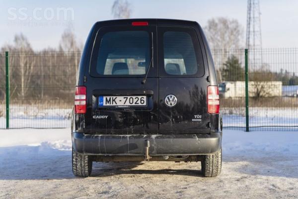 Melns Volkswagen Caddy 2013 Rīga, ar dzinēja tilpumu 1.60 L un nobraukumu 243 tūkst. km par 5690 €, foto 5 vietnē AUTOMOTO.COM.LV