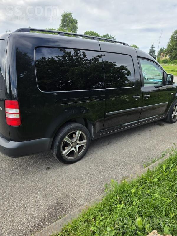 Melns Volkswagen Caddy 2013 Rīga, ar dzinēja tilpumu 2.00 L un nobraukumu 223 tūkst. km par 9500 €, foto 3 vietnē AUTOMOTO.COM.LV