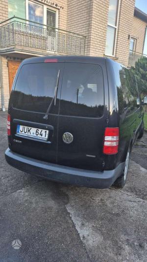 Black Volkswagen Caddy 2013 in Kaunas, with an engine capacity of 2.00 L and mileage of 316 thousand km for 5900 €, photo 6 on AUTOMOTO.COM.LV