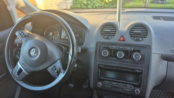 Melns Volkswagen Caddy 2013 Kauņa, ar dzinēja tilpumu 2.00 L un nobraukumu 316 tūkst. km par 5900 €, foto 7 vietnē AUTOMOTO.COM.LV