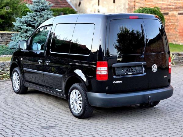Black Volkswagen Caddy 2013 in Kedainiai, with an engine capacity of 1.60 L and mileage of 264 thousand km for 6500 €, photo 7 on AUTOMOTO.COM.LV