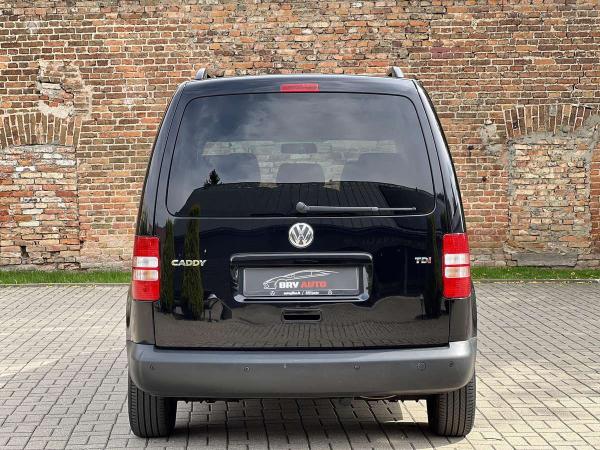 Melns Volkswagen Caddy 2013 Kėdainiai, ar dzinēja tilpumu 1.60 L un nobraukumu 190 tūkst. km par 7300 €, foto 9 vietnē AUTOMOTO.COM.LV