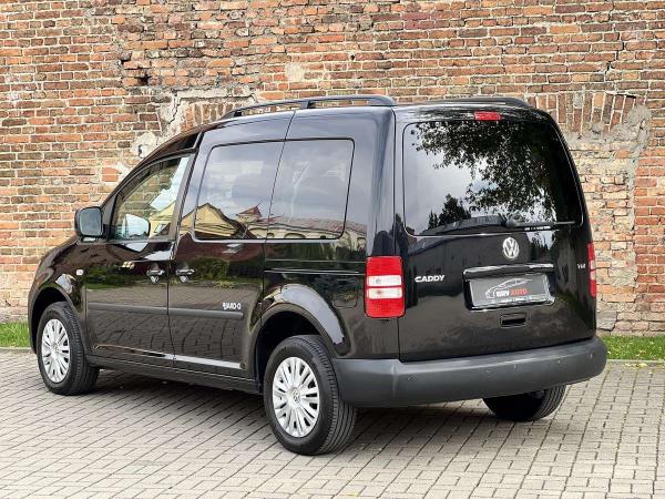 Melns Volkswagen Caddy 2013 Kėdainiai, ar dzinēja tilpumu 1.60 L un nobraukumu 190 tūkst. km par 7300 €, foto 10 vietnē AUTOMOTO.COM.LV
