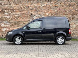 Melns Volkswagen Caddy 2013 Kėdainiai, ar dzinēja tilpumu 1.60 L un nobraukumu 190 tūkst. km par 7300 €, foto 11 vietnē AUTOMOTO.COM.LV