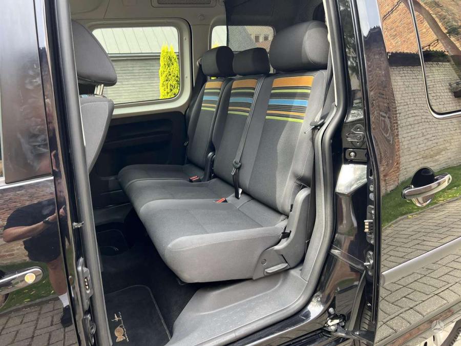 Melns Volkswagen Caddy 2013 Kėdainiai, ar dzinēja tilpumu 1.60 L un nobraukumu 190 tūkst. km par 7300 €, foto 29 vietnē AUTOMOTO.COM.LV
