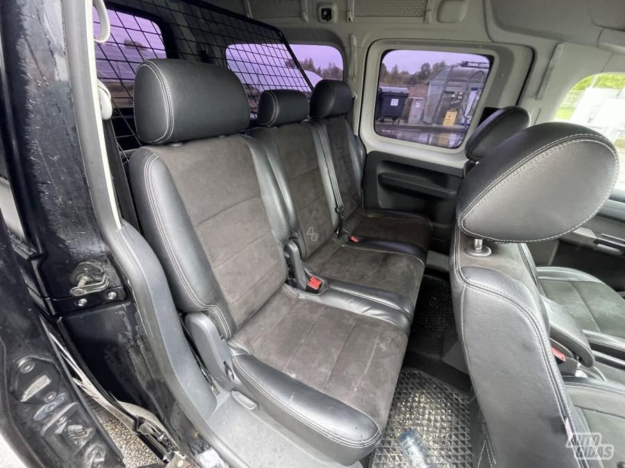 Melns Volkswagen Caddy 2013 Šauļi, ar dzinēja tilpumu 2.00 L un nobraukumu 319 tūkst. km par 4399 €, foto 13 vietnē AUTOMOTO.COM.LV
