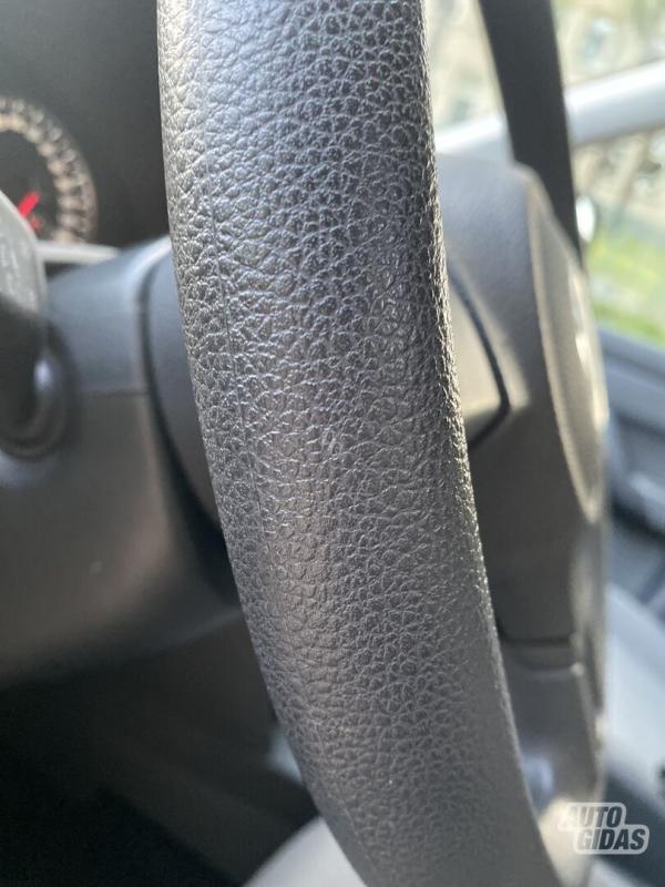 Melns Volkswagen Caddy 2014 Utena, ar dzinēja tilpumu 2.00 L un nobraukumu 300 tūkst. km par 10950 €, foto 2 vietnē AUTOMOTO.COM.LV