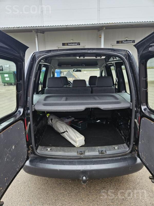 Melns Volkswagen Caddy 2014 Rīga, ar dzinēja tilpumu 1.60 L un nobraukumu 265 tūkst. km par 3500 €, foto 9 vietnē AUTOMOTO.COM.LV