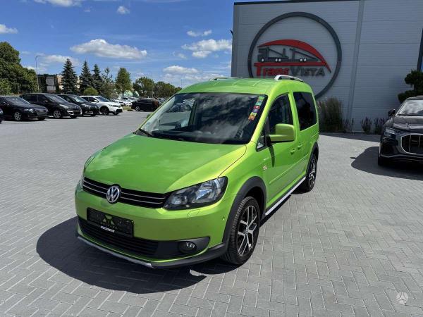 Melns Volkswagen Caddy 2014 Telšiai, ar dzinēja tilpumu 1.97 L un nobraukumu 242 tūkst. km par 8499 €, foto 1 vietnē AUTOMOTO.COM.LV