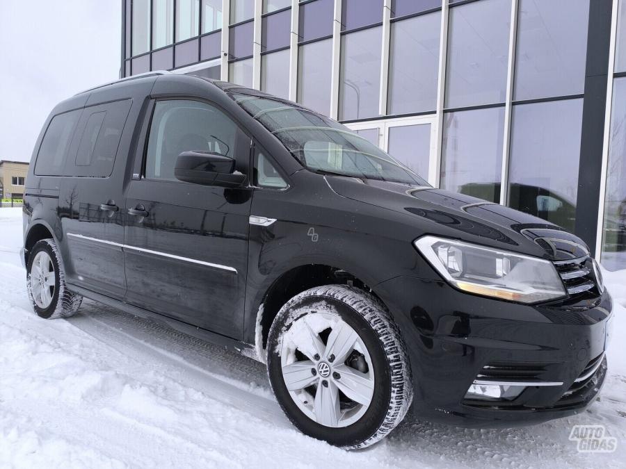 Black Volkswagen Caddy 2015 in Vilnius, with an engine capacity of 2.00 L and mileage of 149 thousand km for 10600 €, photo 2 on AUTOMOTO.COM.LV