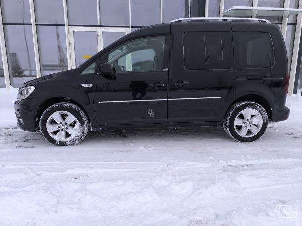 Melns Volkswagen Caddy 2015 Viļņa, ar dzinēja tilpumu 2.00 L un nobraukumu 149 tūkst. km par 10600 €, foto 4 vietnē AUTOMOTO.COM.LV