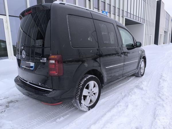Melns Volkswagen Caddy 2015 Viļņa, ar dzinēja tilpumu 2.00 L un nobraukumu 149 tūkst. km par 10600 €, foto 7 vietnē AUTOMOTO.COM.LV